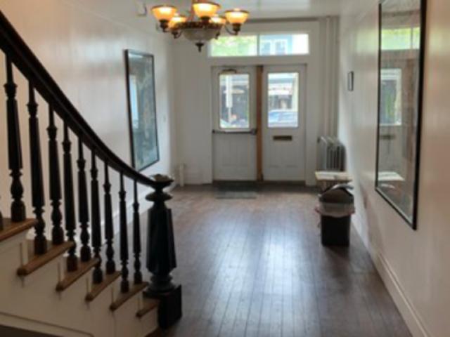 2 BR, 1 BA Apartment 222 224 Warren Street, Unit 1, Hudson, NY 12534