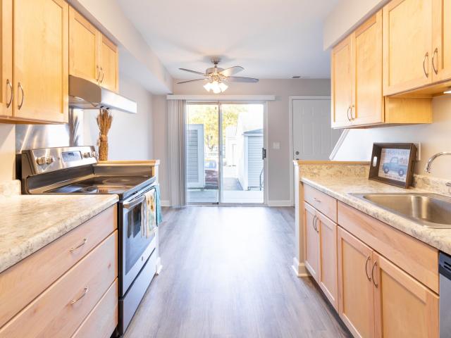 2 BR, 1 BA Apartment 2230 Melbourne Avenue Unit 203, Dexter, MI 48130