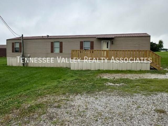 2 BR, 1 BA Apartment 2240 Knoxville Highway Lot, Wartburg, TN 37887