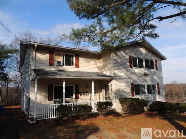 2 BR, 1 BA Apartment 224 Windy Dr, Waterbury, CT 06705