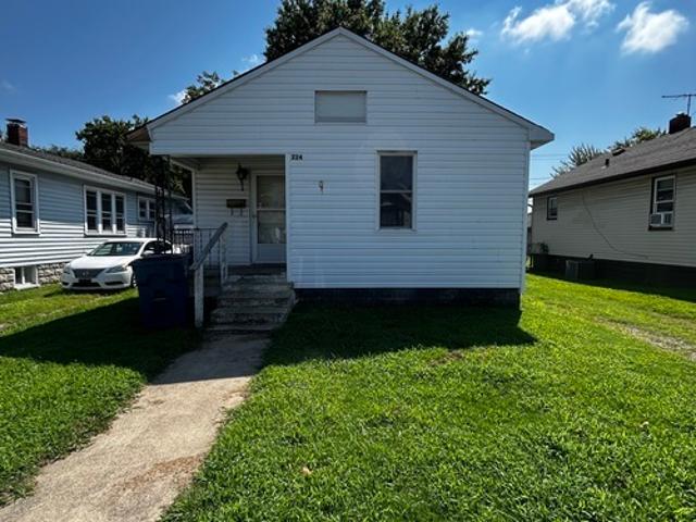 2 BR, 1 BA Apartment 224 Lincoln Ave, East Alton, IL 62024
