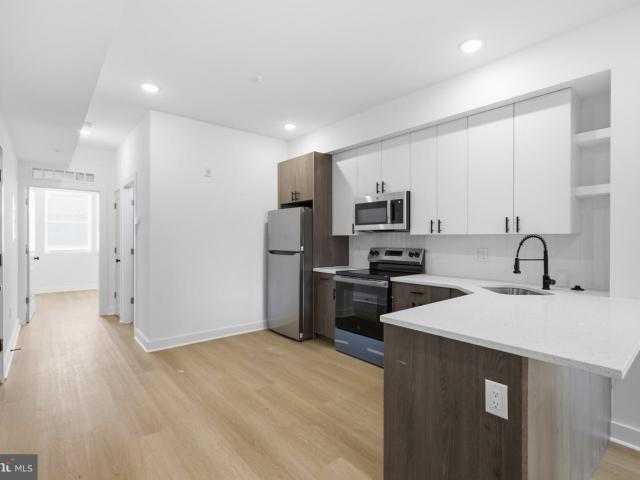 2 BR, 1 BA Apartment 2251 N 12th St, Philadelphia, PA 19133