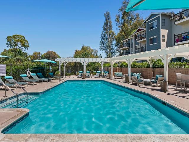 2 BR, 1 BA Apartment 2262 Avenida Magnifica Unit 10F, Carlsbad, CA 92008