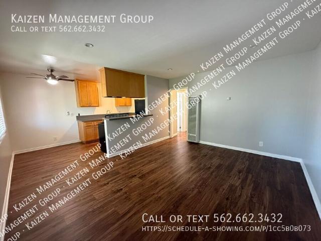 2 BR, 1 BA Apartment 2284 Locust Ave, Long Beach, CA 90806