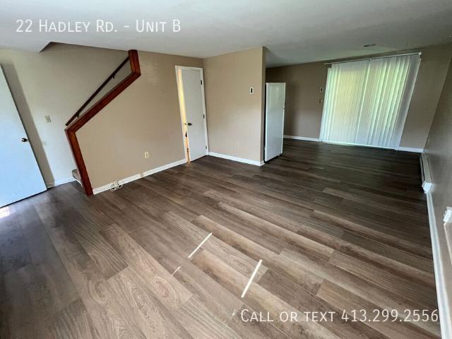 2 BR, 1 BA Apartment 22 Hadley Rd Sunderland, MA 01375