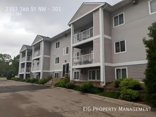2 BR, 1 BA Apartment 2303 3rd St NW, New Brighton, MN 55112