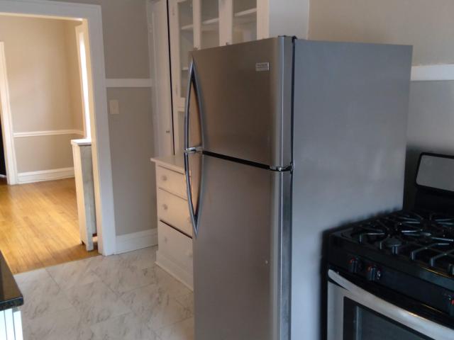 2 BR, 1 BA Apartment 230 Elmwood, Evanston, IL 60202