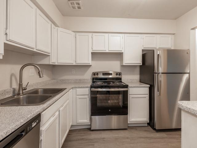 2 BR, 1 BA Apartment 2312 Victoria Drive Unit 2301 101, Kansas City, KS 66106