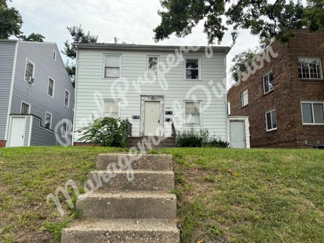 2 BR, 1 BA Apartment 2316 South 6th Street, Springfield, IL 62703