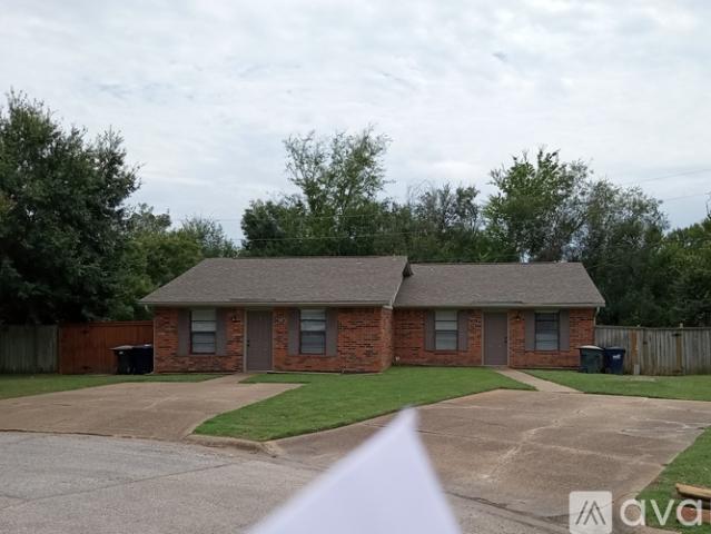 2 BR, 1 BA Apartment 2318 San Pedro Dr, Unit N/A, College Station, TX 77845