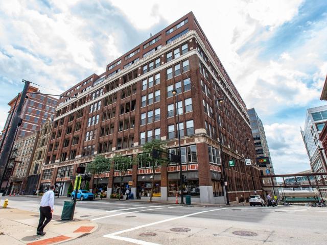 2 BR, 1 BA Apartment 231 W 4th St Unit A807, Cincinnati, OH 45202