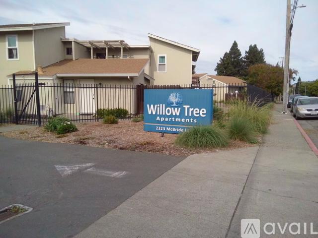 2 BR, 1 BA Apartment 2323 Mc Bride Lane, Unit Upgraded Two Bedroom Townhouse, Santa Rosa, CA 95403