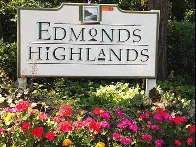 2 BR, 1 BA Apartment 23326 Edmonds Way Unit E304, Edmonds, WA 98026