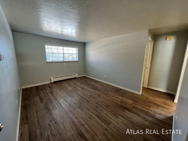 2 BR, 1 BA Apartment 2337 S Locust Street, Denver, CO 80222