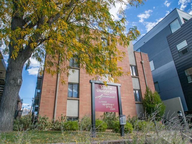 2 BR, 1 BA Apartment 2340 S University Blvd Unit 33, Denver, CO 80210