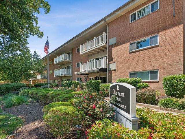 2 BR, 1 BA Apartment 2386 Glenmont Circle Unit 207, Silver Spring, MD 20902
