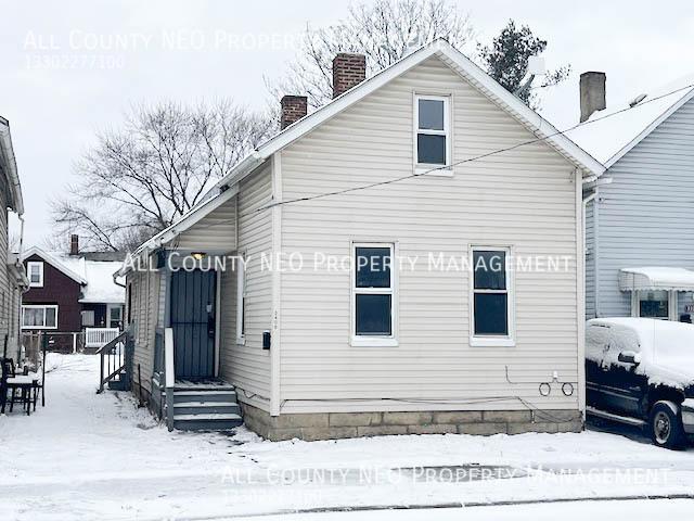 2 BR, 1 BA Apartment 3400 E 52nd St Cleveland, OH 44127
