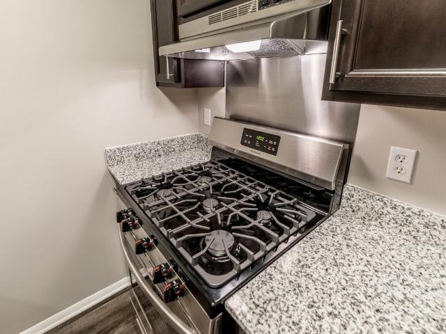 2 BR, 1 BA Apartment 3401 John Hinkle Place Unit 01605, Bloomington, IN 47408