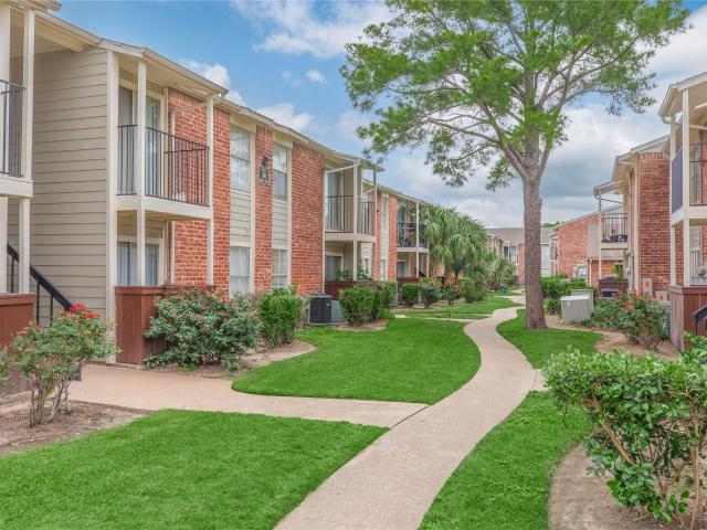 2 BR, 1 BA Apartment 3401 Ocee Street, Houston, TX 77063