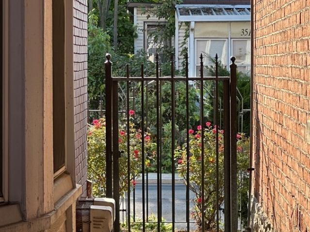 2 BR, 1 BA Apartment 340 St. Clair Ave Columbus, OH 43203