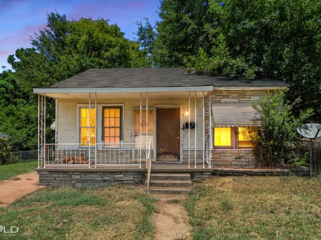 2 BR, 1 BA Apartment 3410 Jackson St, Shreveport, LA 71109