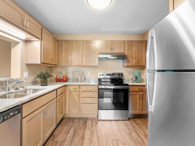 2 BR, 1 BA Apartment 341 Evans Avenue Northwest Unit 75 207, Elk River, MN 55330