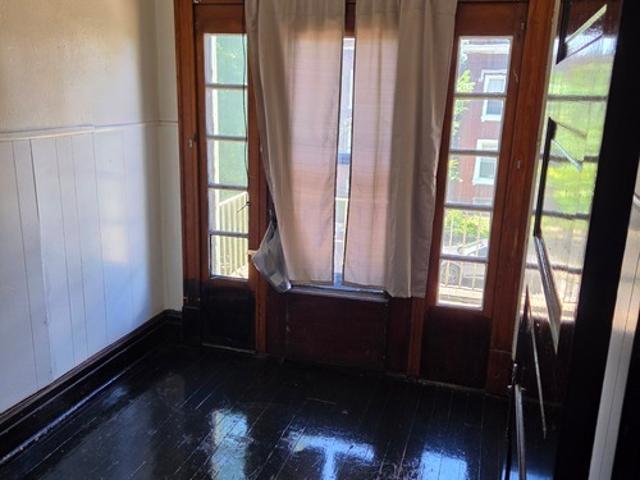 2 BR, 1 BA Apartment 3421 Hartford Street, Unit #2, St. Louis, MO 63118