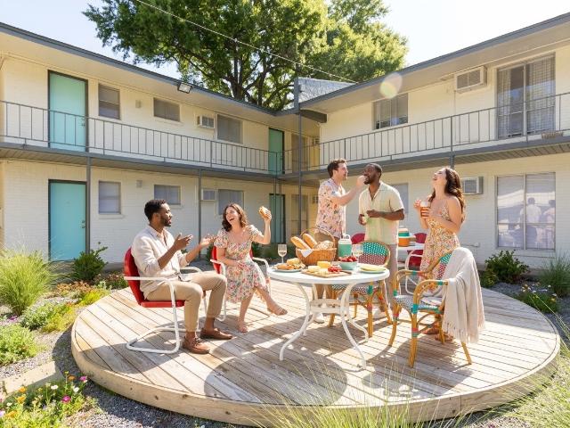 2 BR, 1 BA Apartment 3427 Southern Avenue Unit 3341 007, Memphis, TN 38111