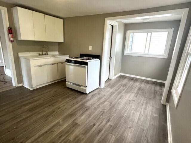 2 BR, 1 BA Apartment 342 Marion Avenue Northwest 2, Grand Rapids, MI 49504