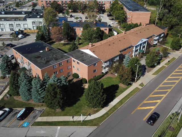 2 BR, 1 BA Apartment 3434 E Brainard Rd Unit A214, Beachwood, OH 44122