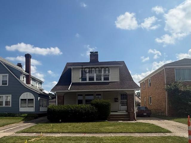 2 BR, 1 BA Apartment 3435 Brookview Blvd LOWER, Parma, OH 44134
