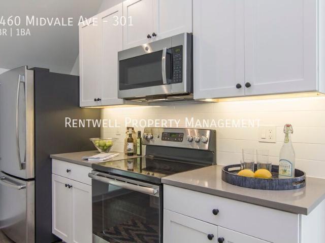2 BR, 1 BA Apartment 3460 Midvale Ave, Philadelphia, PA 19129