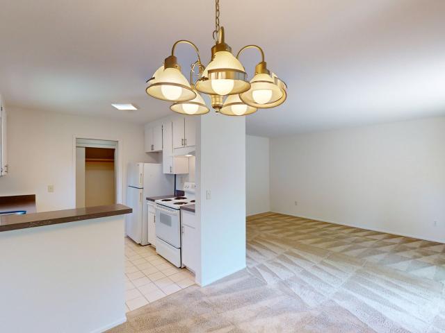 2 BR, 1 BA Apartment 348 Robinson St, Sonoma, CA 95476
