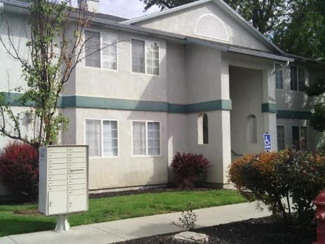2 BR, 1 BA Apartment 353 S Meridian Rd, Meridian, ID 83642