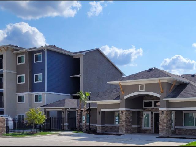2 BR, 1 BA Apartment 3500 Magic Drive, San Antonio, TX 78229