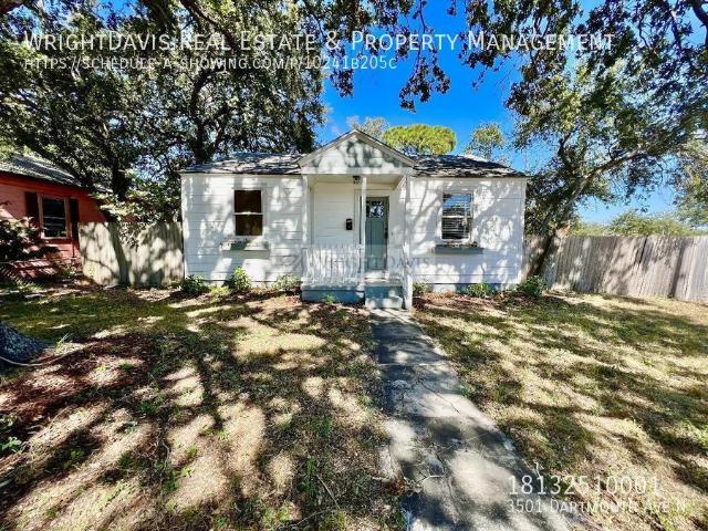 2 BR, 1 BA Apartment 3501 Dartmouth Ave N, St Petersburg, FL 33713