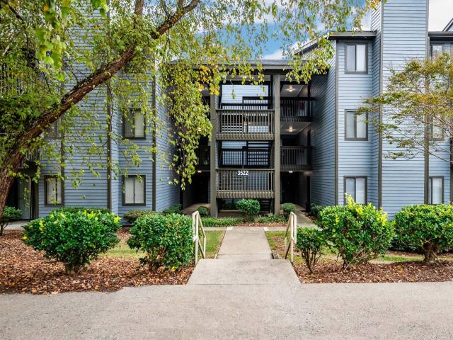 2 BR, 1 BA Apartment 3501 Farmington Drive Unit 2442A, Greensboro, NC 27407