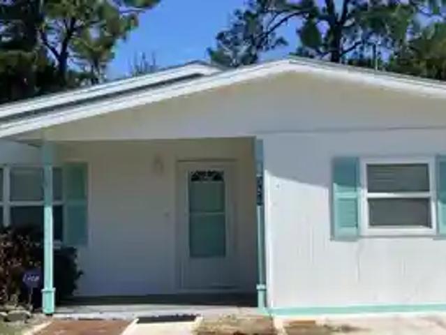 2 BR, 1 BA Apartment 350 Willow St, Titusville, FL 32780