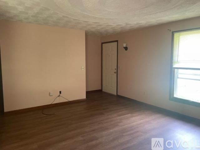 2 BR, 1 BA Apartment 350 Marcus Street, Unit 350, Mansfield, OH 44903