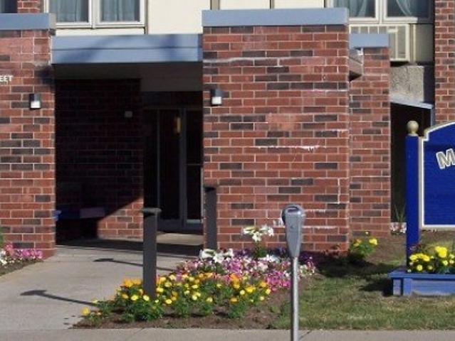 2 BR, 1 BA Apartment 350 Market St Johnstown, PA 15901