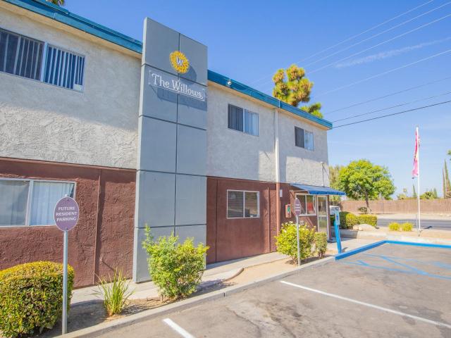 2 BR, 1 BA Apartment 3535 S H St Unit 063, Bakersfield, CA 93304