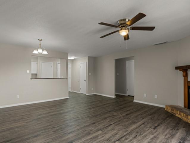 2 BR, 1 BA Apartment 3555 Cedar Creek Drive Unit 602, Shreveport, LA 71118