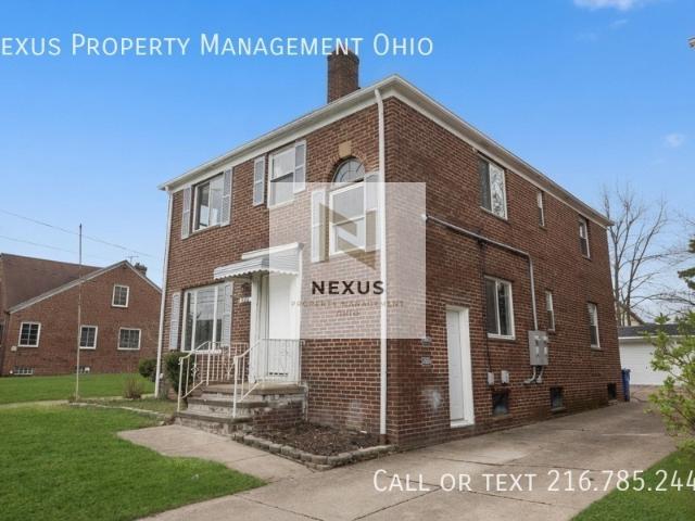 2 BR, 1 BA Apartment 3596 Warren Road 2, Cleveland, OH 44111
