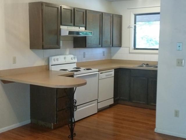 2 BR, 1 BA Apartment 35 Miners Pl, Unit 3, Billings, MT 59105