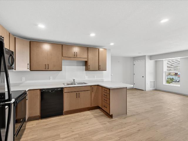 2 BR, 1 BA Apartment 3605 East 44th Street Unit 116, Minneapolis, MN 55406