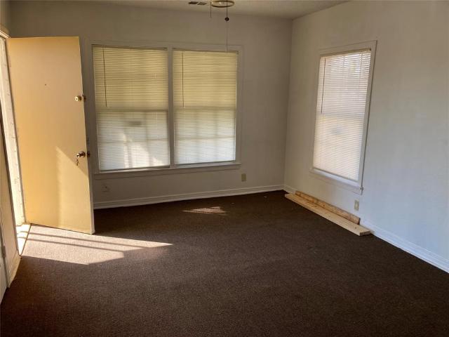 2 BR, 1 BA Apartment 3608 South Marsalis Avenue, Dallas, TX 75216