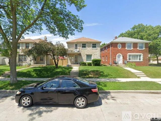 2 BR, 1 BA Apartment 3629 N 53rd Street, Unit Downstairs, Milwaukee, WI 53216