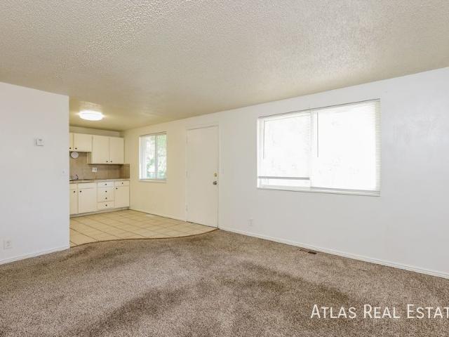 2 BR, 1 BA Apartment 3653 S 200 E, South Salt Lake City, UT 84115