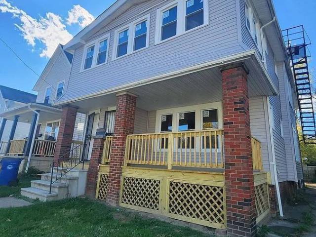 2 BR, 1 BA Apartment 3658 E 143rd St, Cleveland, OH 44120