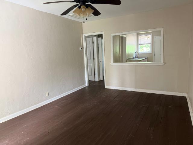 2 BR, 1 BA Apartment 3661 Wylly Ave, Brunswick, GA 31520